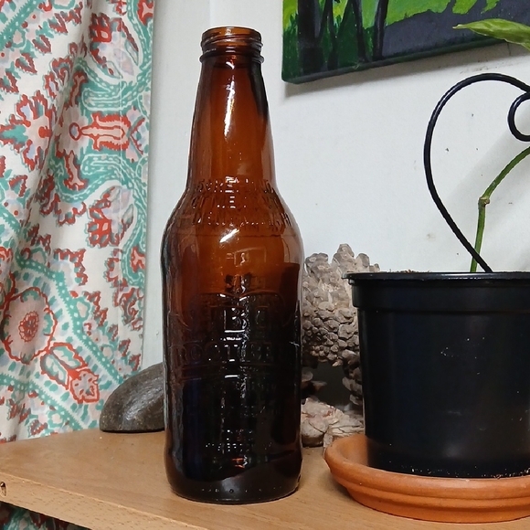 Vintage | Accents | Vintage 98s Collectible Ibc Root Beer Amber Glass ...